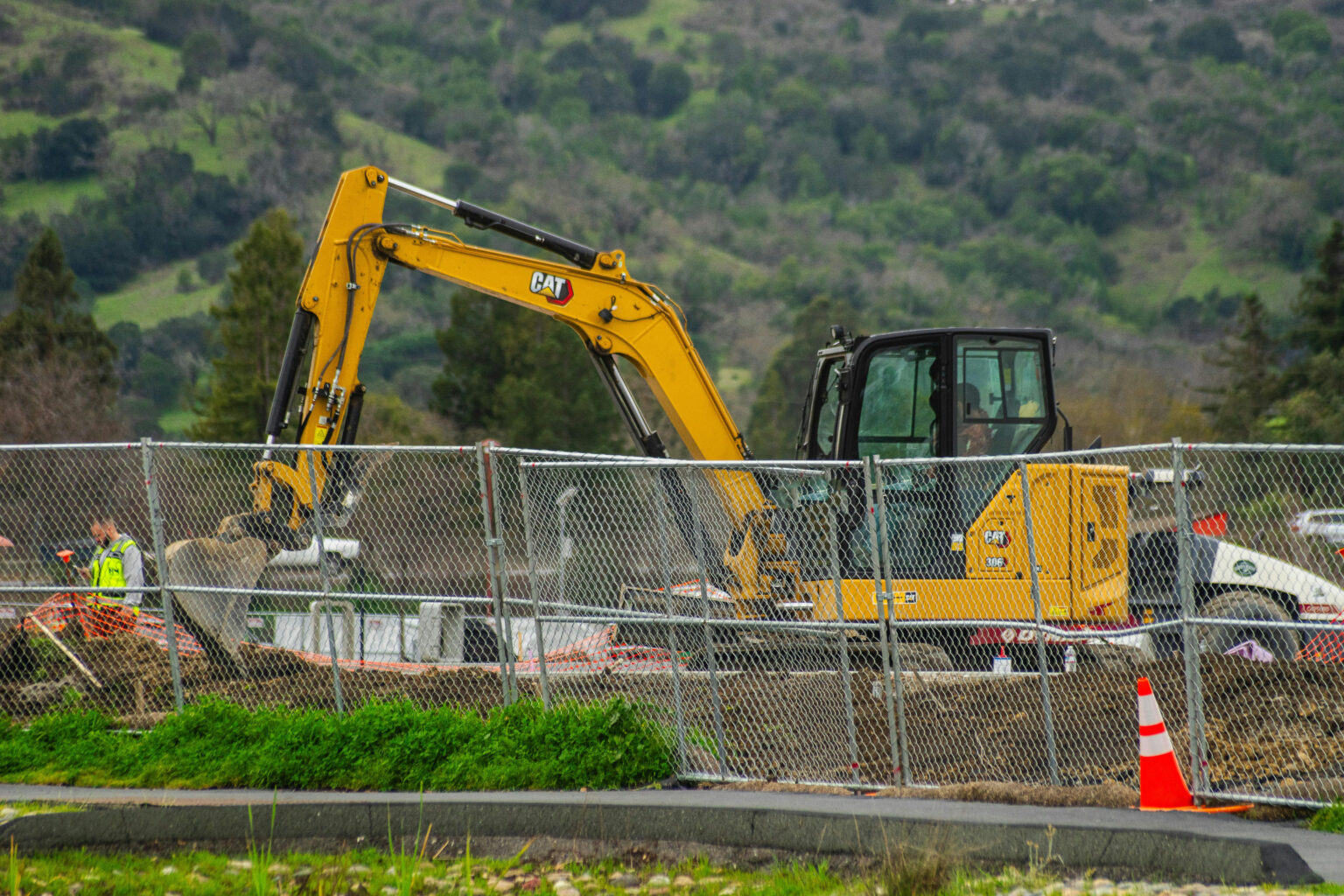 Excavation & Retaining walls Ohio | Dig It Ohio