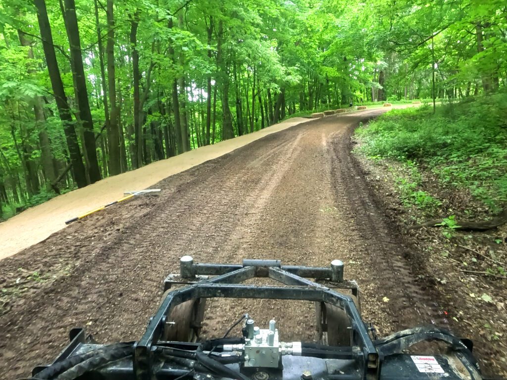 Central Ohio Gravel Driveway Repair | Dig It Ohio